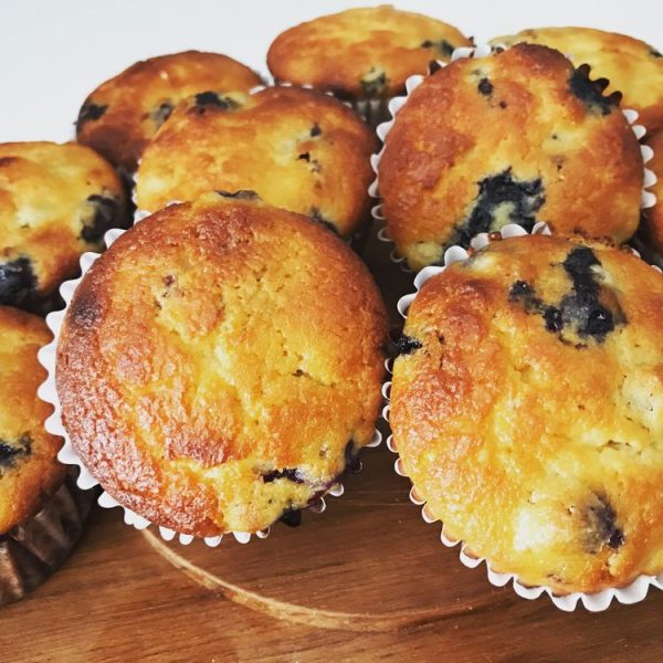 FRUIT EXPLODING MUFFIN - Yummmy Recipes
