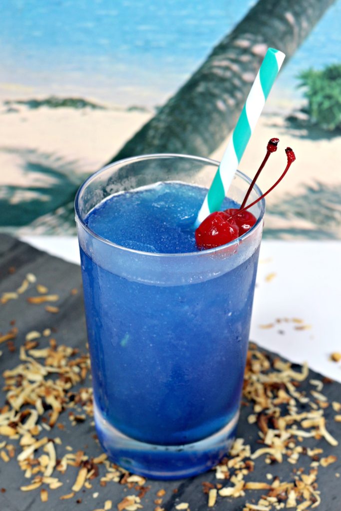 Tsunami Cocktail - Yummmy Recipes